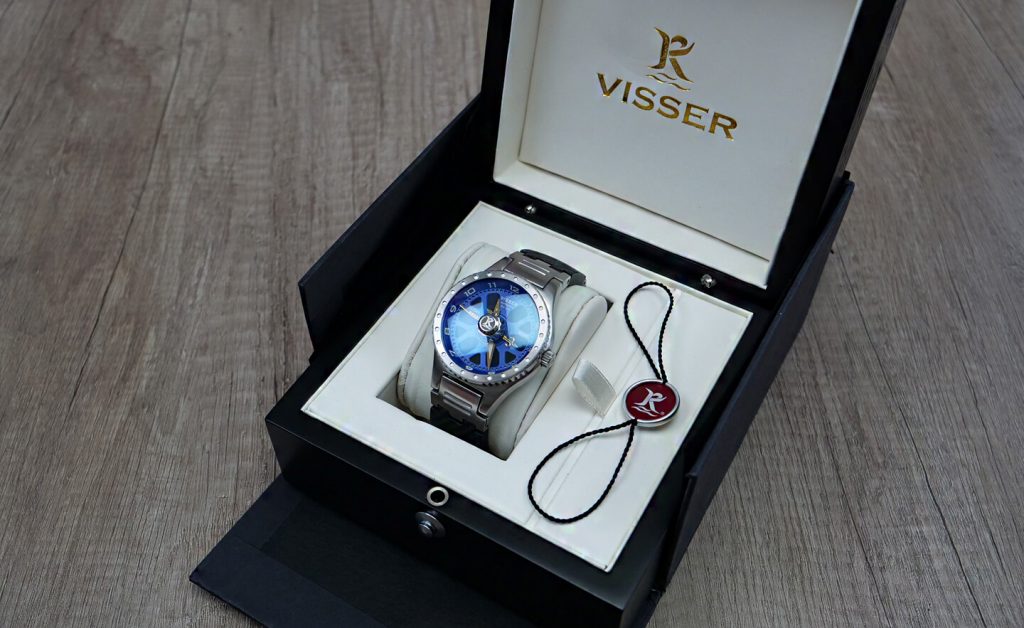 Visser Watch review | LetsGoDigital